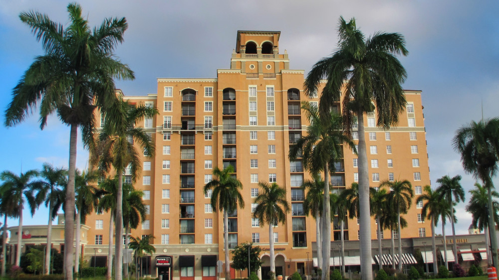 The Tower Condominium at CityPlace | Condo Complexes