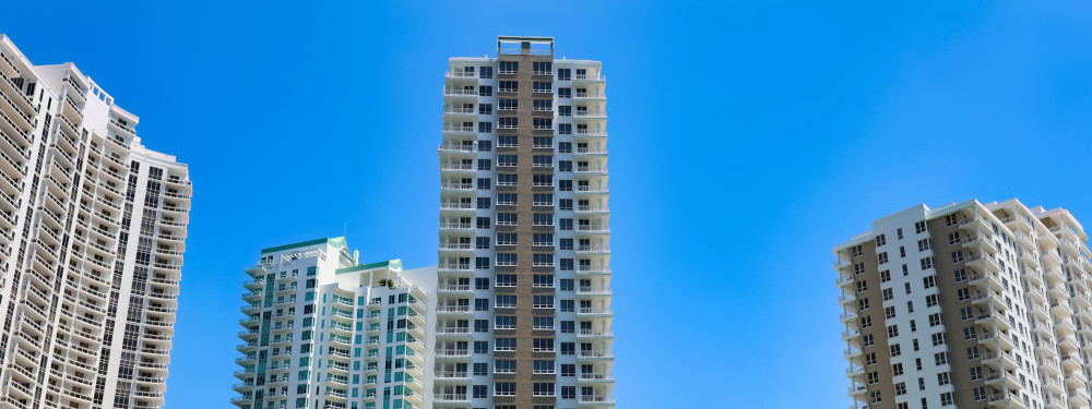 Courts Brickell Key | Condo Complexes
